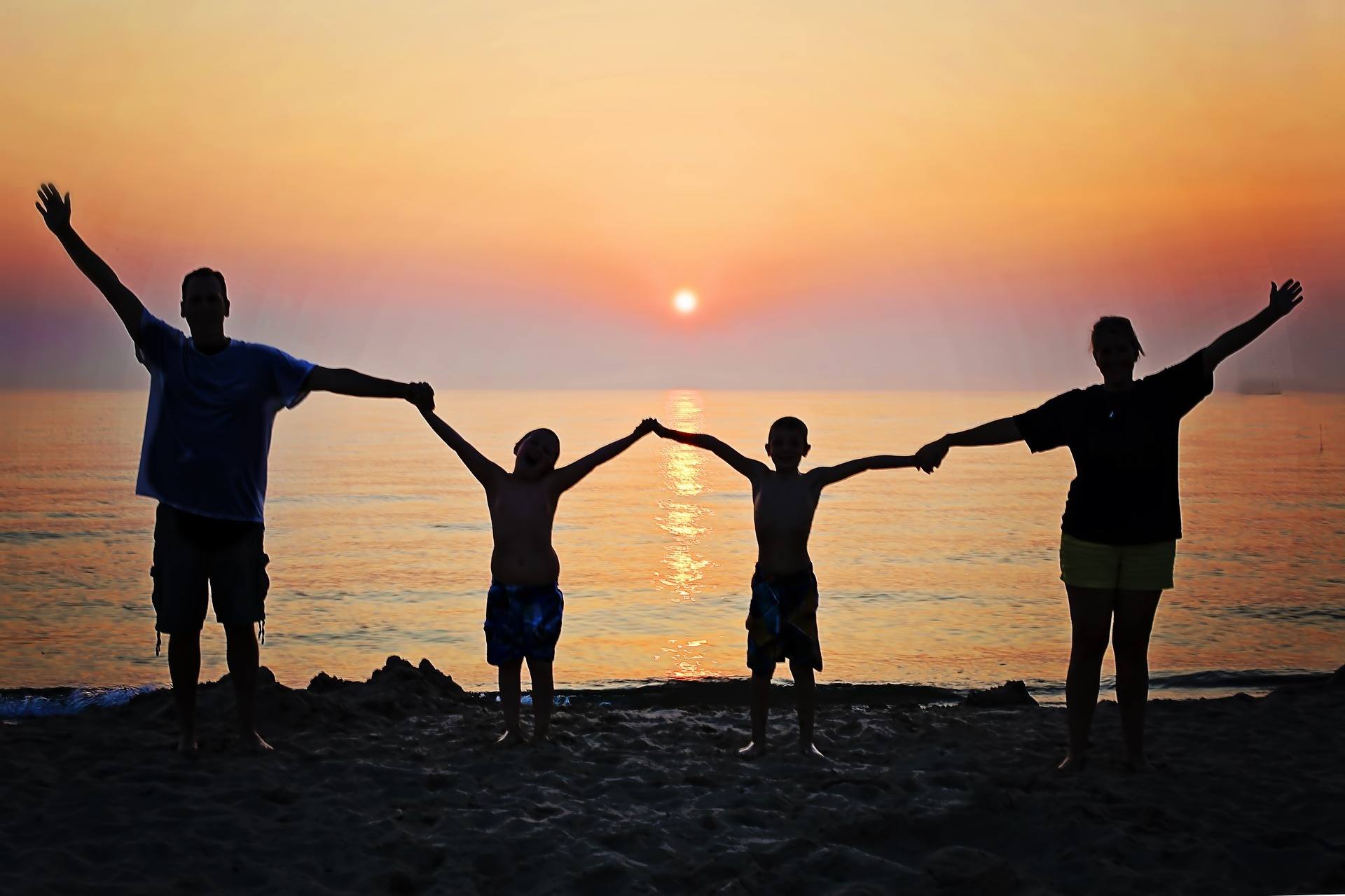 8 Simple Money Saving Tips For Families HomeViable